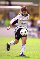 Fulham FC : Pesch signs for Blades - Fulham FC Latest News